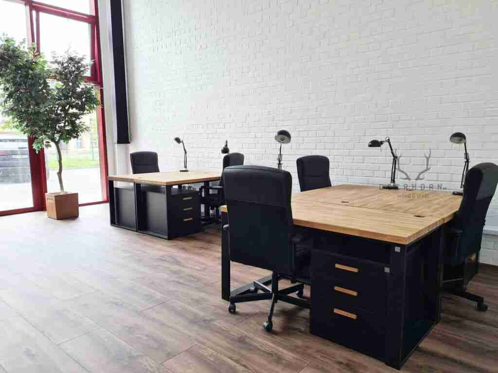 Modern loft desks with wooden top for office buildings