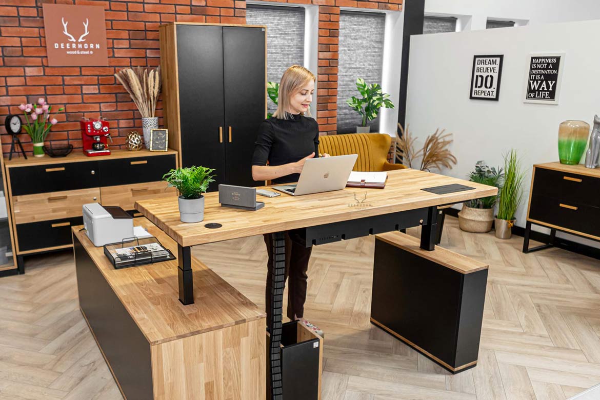 Corner desk with height adjustment | Deerhorn Furnitures